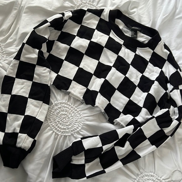 Forever 21 | Tops | Checkerboard Cropped Top | Poshmark